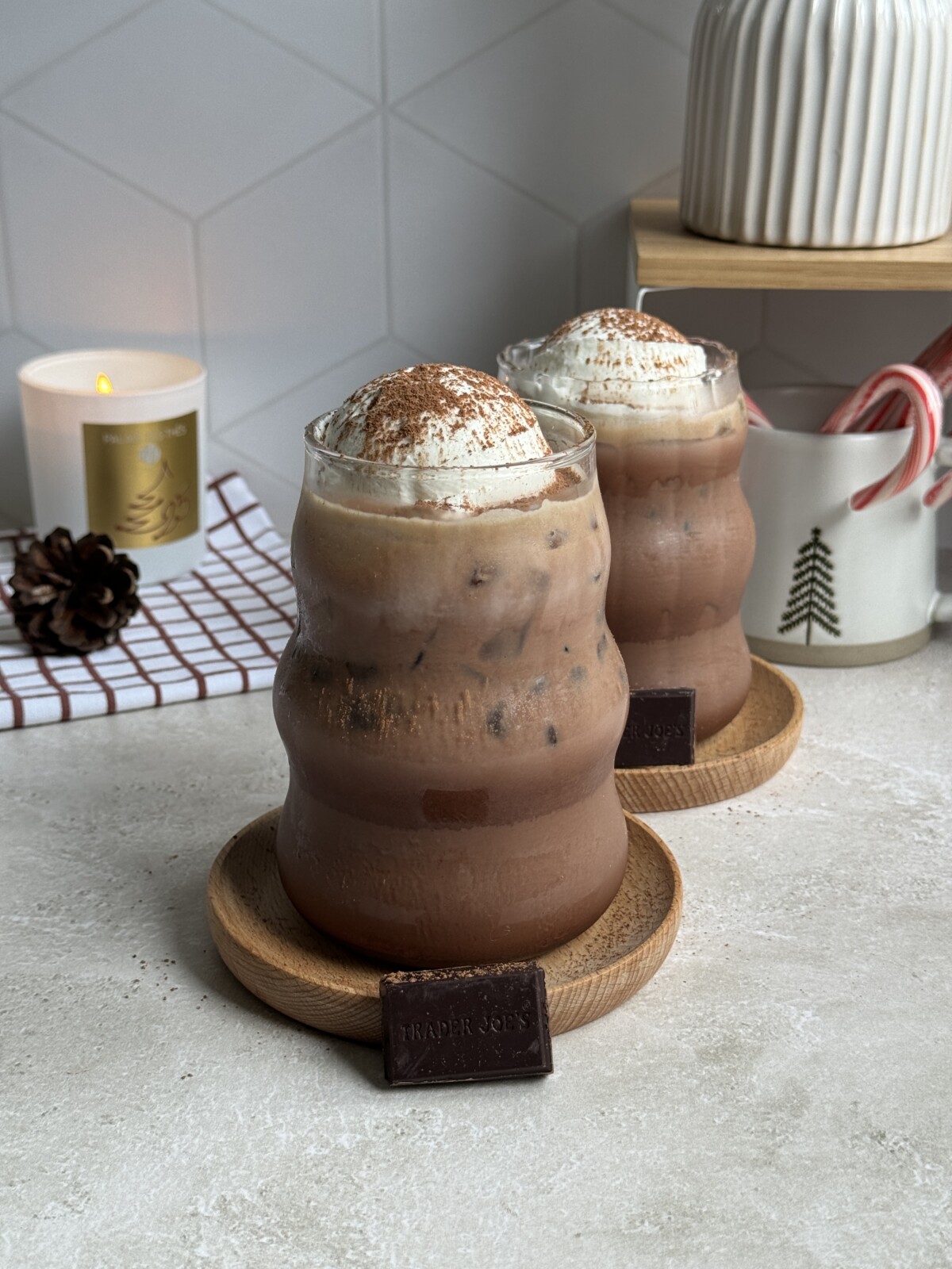 Iced Hot Chocolate - milkteamali